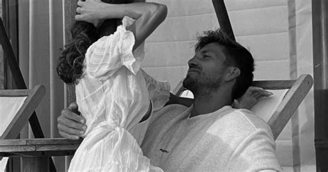 Karşı Cinste Ilk Dikkat Ettiniz şeyler Neler Kizlarsoruyor