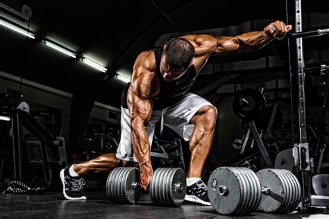 Premium Photo Hard Core Bodybuilding Bodybuilder Ready To Lift Heavy