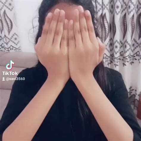 Savindi Nirmani Savindinirmani • Instagram Photos And Videos