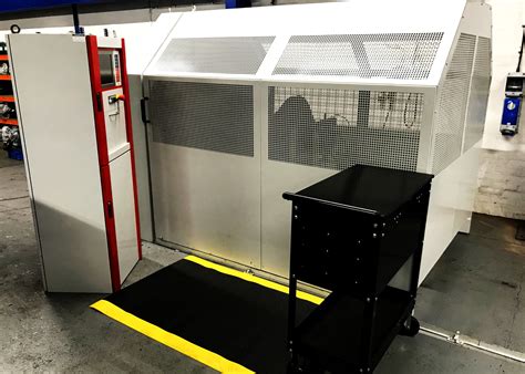 Dynamic Balancing Machine For Impellers Armatures And Rollers