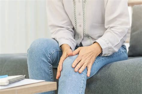 Stretches And Exercise For A Stiff Knee Alliance Physical Therapy