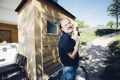 Jope Ruonansuu 19642020 Ikä Teki Minut Kiltimmäksi Apu