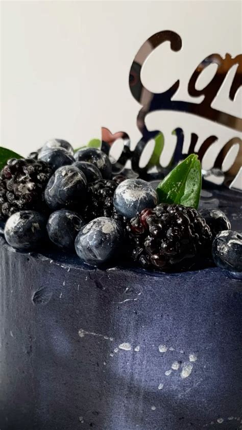 Декор торта на день рождения En 2024