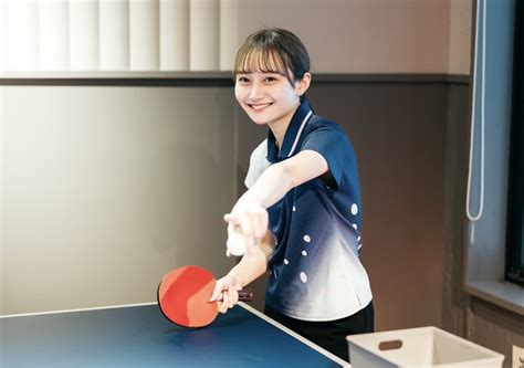 「卓球バー Rinq」現役女子体育大生りんちゃんが、新宿三丁目に“卓球bar”をオープン！ Andflow アンドフロー