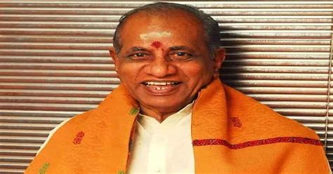 பழம்பெரும் நடிகர் வில்லுப்பாட்டு நாயகன் கவிஞர் சுப்பு ஆறுமுகம்