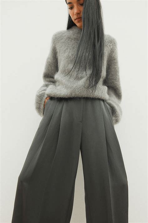 Dit Combineer Je Met Een Wijde Broek Fashiondiary Nl