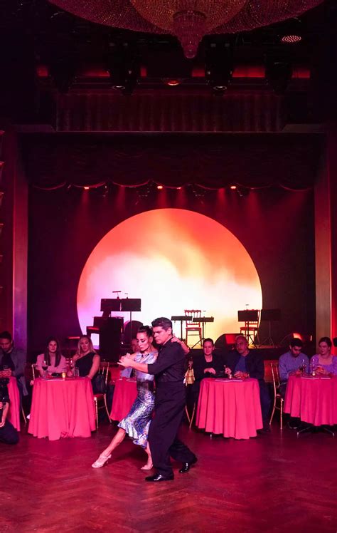 Tanda World Class Tango Experience