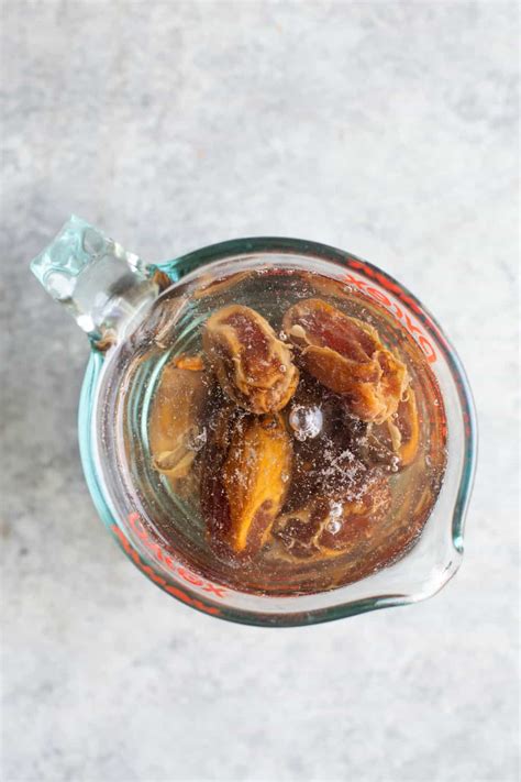 How To Make Date Paste Delish Knowledge How To Make Date Paste Delish Knowledge