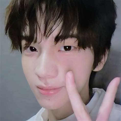 Pin Di Mak Su Tws Nel 2024