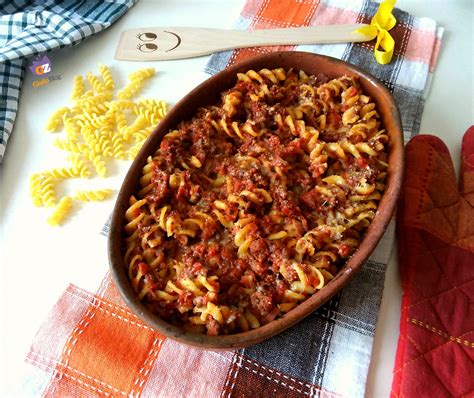 Fusilli Infornati Al RagÙ Orecchietteeforchette