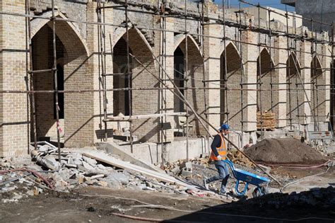 مزگەوتی گەورە بەخاک و خشتی سلێمانی نۆژەندەکرێتەوە