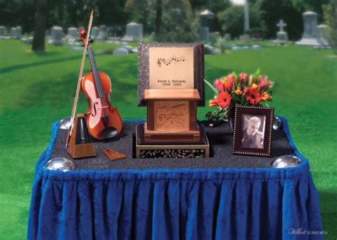 Military Remembrance Table