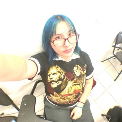 Iris Rodríguez 🐺 Theghostlyiris • Threads Say More