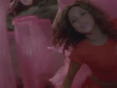 Hips Don T Lie Music Video Shakira Image Fanpop