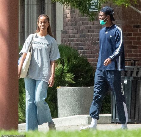 Malia Rays Instagram Twitter And Facebook On Idcrawl