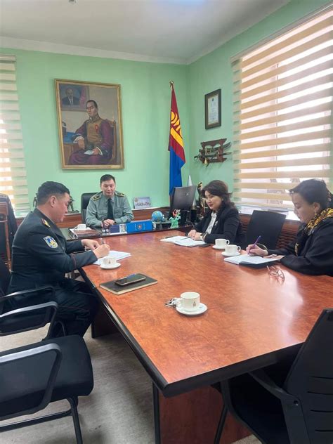 Монголын Монголын эрүүл мэндийн ажилтны ҮЭ ийн холбоо