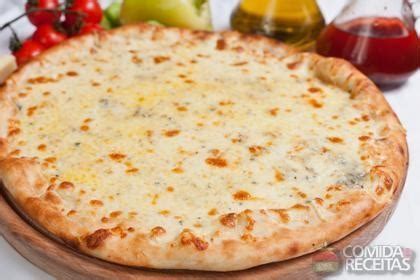 Receita De Pizza Quatro Queijos Comida E Receitas