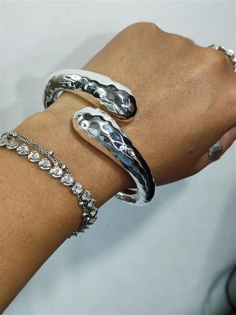 კონუსი • Konusi