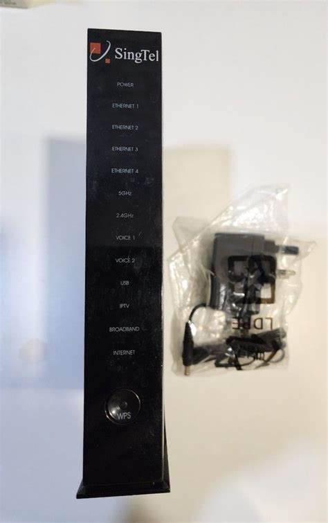 Singtel WIFI Wireless Router Aztech LAN Laptop Broadband Pc Desktop IT Everything Else On