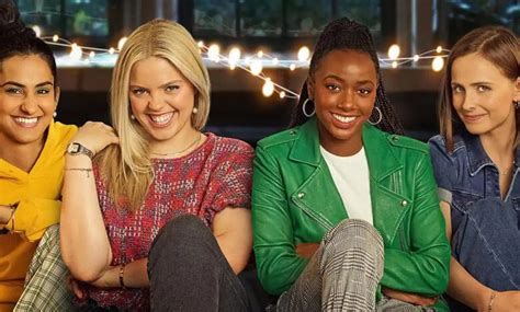 La estrella de Sex Lives of College Girls habla sobre su próxima salida