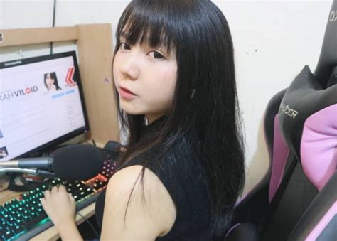 GAMERS CEWEK ASAL INDO TERCANTIK Yang Terakhir Fenomenal Banget KASKUS