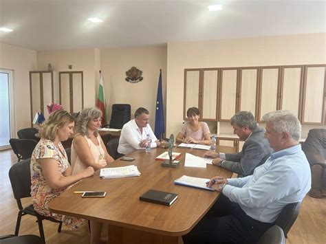 Кметът на Велинград се срещна с областния управител по темата за волфрамовата мина Pa1 Media Bg