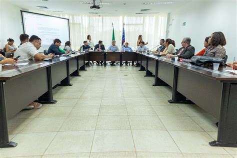 CCJ analisa projeto que determina criação de cadastro de agressores sexuais de crianças e