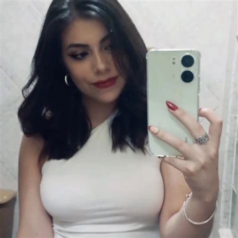 𝑴𝒂𝒓𝒊𝒂𝒏𝒂 (@_mar_diaz) • Threads, Say more