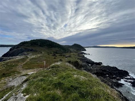 Hiking Beautiful Harbour Main Lighthouse Trail