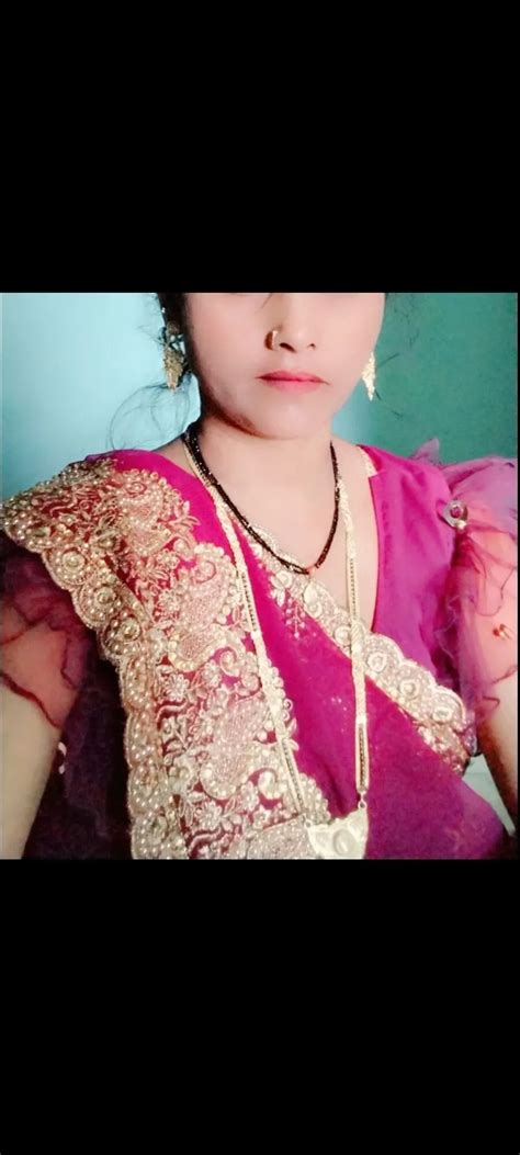 Bhabhi Ki Red Colour Saree Pics XHamster