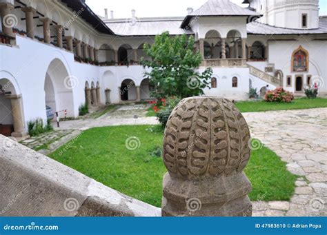 霍雷祖修道院 库存照片 图片 包括有 抽象 雕塑 室外 装饰 艺术 特写镜头 修道院 花瓣 47983610
