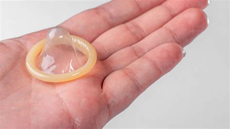 Sanidad Estudia La Gratuidad De Los Preservativos