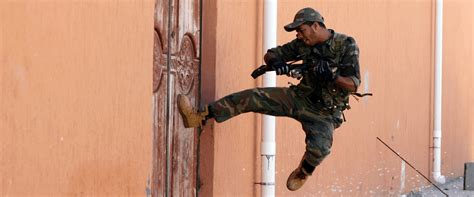 How To And How To Not Break Down A Door Preps Life