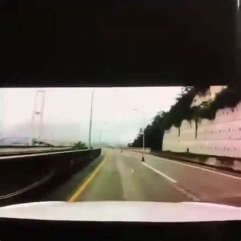 Ship Explosion Scrolller