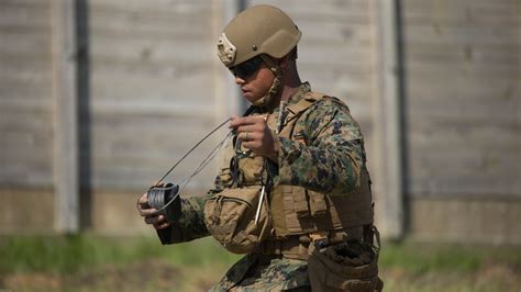2nd Eod Company Conducts Excavation Range United States Marine Corps Flagship News Display