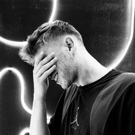 Twelvy Raph Raph Stqrt • Threads Say More