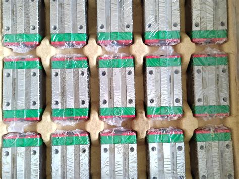 Hiwin Ball Screw Cnc Linear Guideway Elevator Guide With Bearings Blocks China Glass Rail And