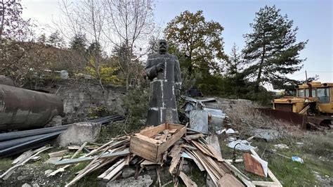 ილია ჭავჭავაძის სამარცხვინო ძეგლი • Artinfo Ge