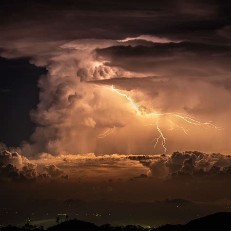 The Most Otherworldly Mysterious Forms Of Lightning On Earth National Geographic