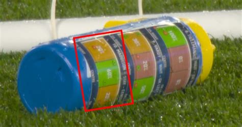 이장면 골키퍼 물병 우습게 봤다가커닝 페이퍼가 흔든 축구