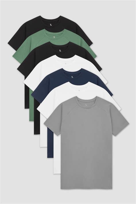 Tailored Athletic Fit Suit For Modern Professionals