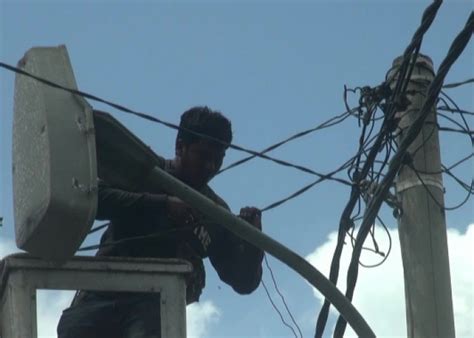 Menyinari Ruangan Dengan Sempurna Begini Panduan Jarak Ideal Pemasangan Lampu Downlight