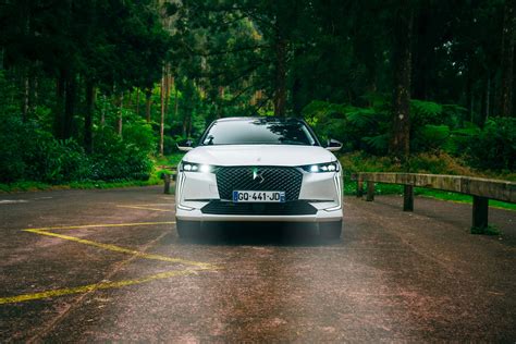 DS4 Performance Line Agence Visionnaires Publicité Studio Web Design Régie Publicitaire