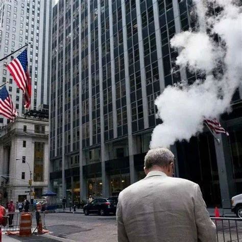 自然灾难动图，看到第3张就受不了了！地表地震冰川