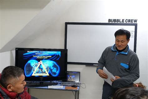 Twin Set And Abc Seminar