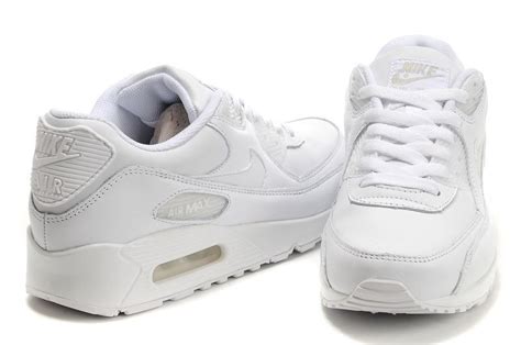 кожаные белые кроссовки Nike Air Max 90