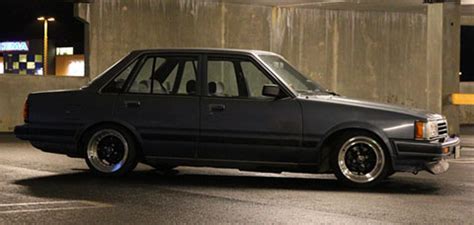 Mobil Sedan Bergaya Retro Paling Diminati Ikurniawan