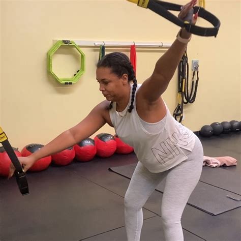 Shoulder Rotation Stretch With Trx By Nadia Chapman Exercise How To