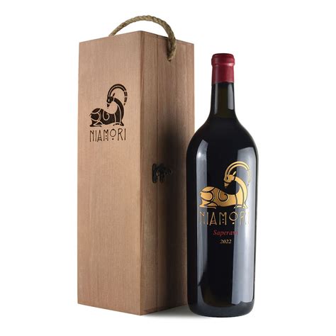 საფერავი წითელი მშრალი ხის ყუთით 1 50 ლ წარწერის გრავირებით Niamori • ნიამორი