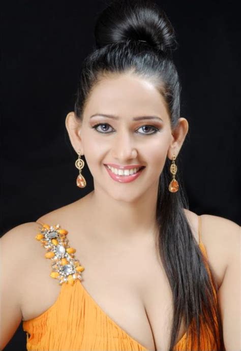 Porn Star Actress Hot Photos For You Model Sarmi Karati Hot Photo